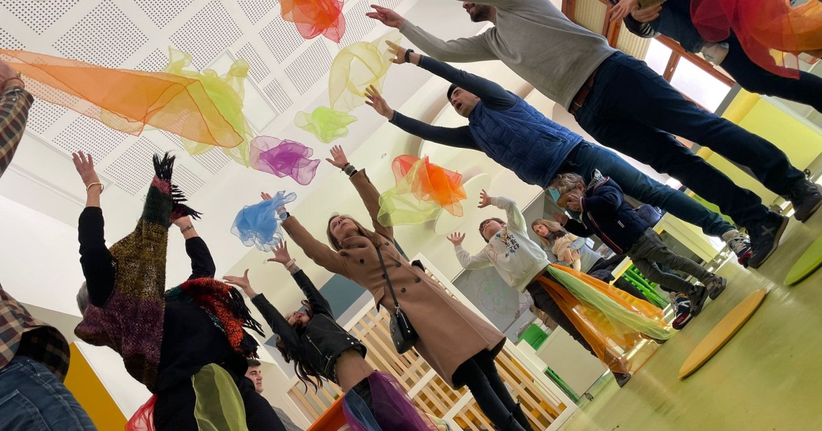 Famílies d'infantil descobreixen el tresor del Claver | Jesuïtes Lleida